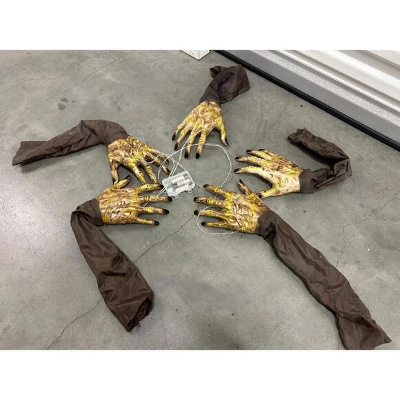 Other | Vtg Halloween Hands Decoration Battery Powered | Poshmark